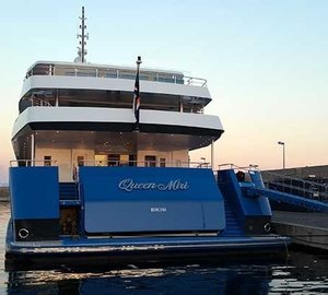 Queen Image Gallery – Luxury Yacht Browser | by CHARTERWORLD Superyacht ...